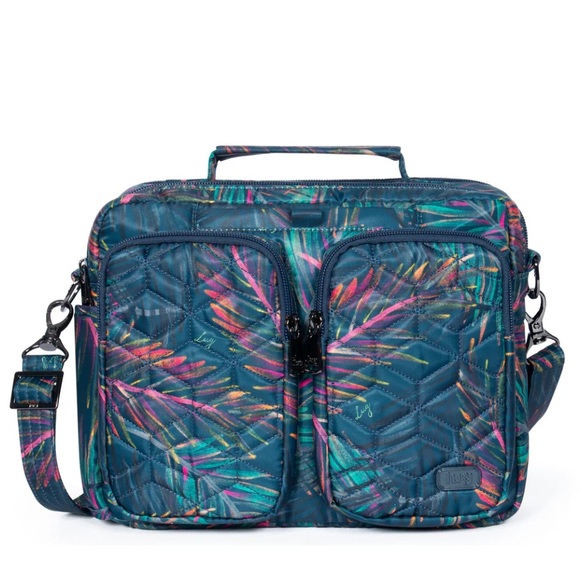 lug | Bags | 85 Nwt Lug Navigator Tropical Multicolor Palm Quilted Bag ...